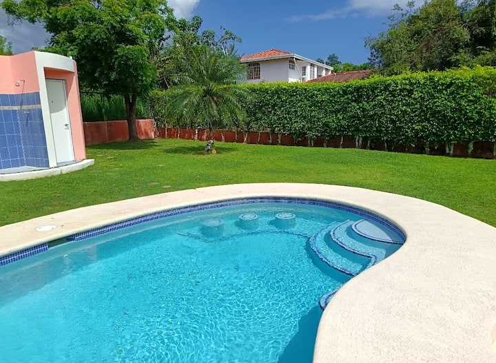 Amanecer Dorado - Panama