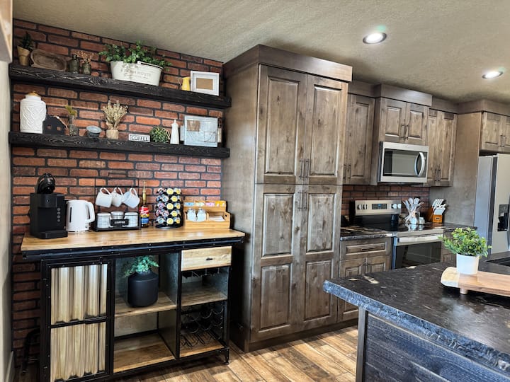 Brand New Villa"the Coop" In The Heart Of Torrey - Capitol Reef National Park