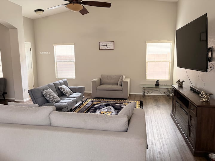 Peaceful Desert Retreat Near Downtown Phoenix - Maricopa, AZ
