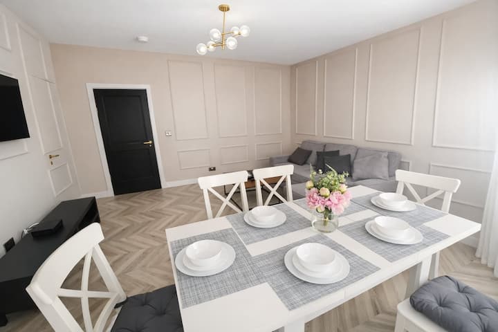 2br Flat W/ Parking | Garden | Netflix | Sleeps 6 - Linlithgow