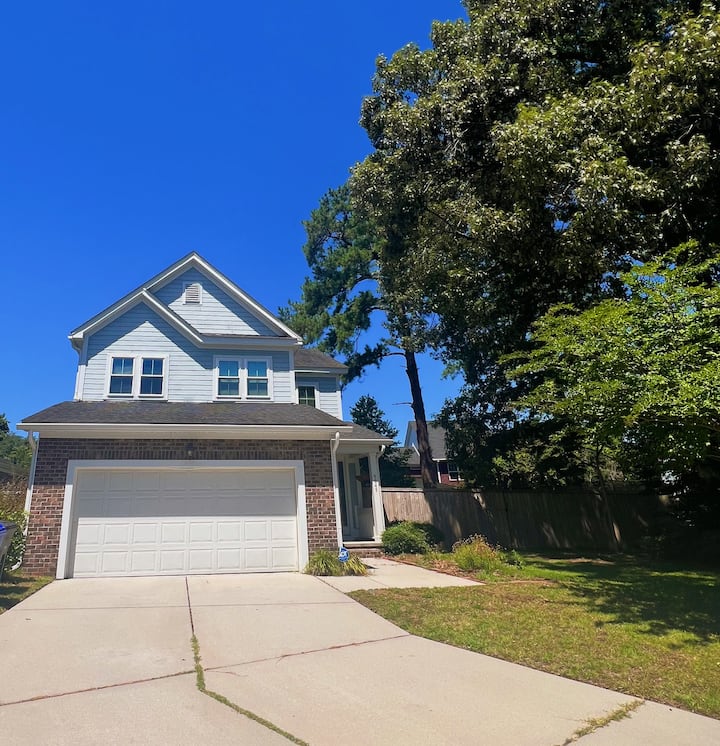 Cozy Family 3br House By Park, Pool & Park Circle - North Charleston, SC