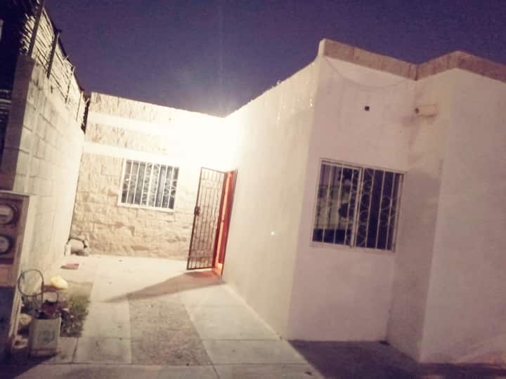 Casa Completa 3 Cuartos - Torreón