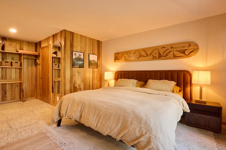 Aloha Surf Condo - Private Deck - Pool - E-bikes - Haleiwa, HI