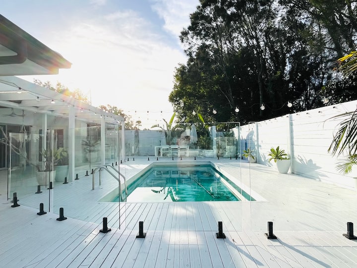 Tala & Sea - Forster