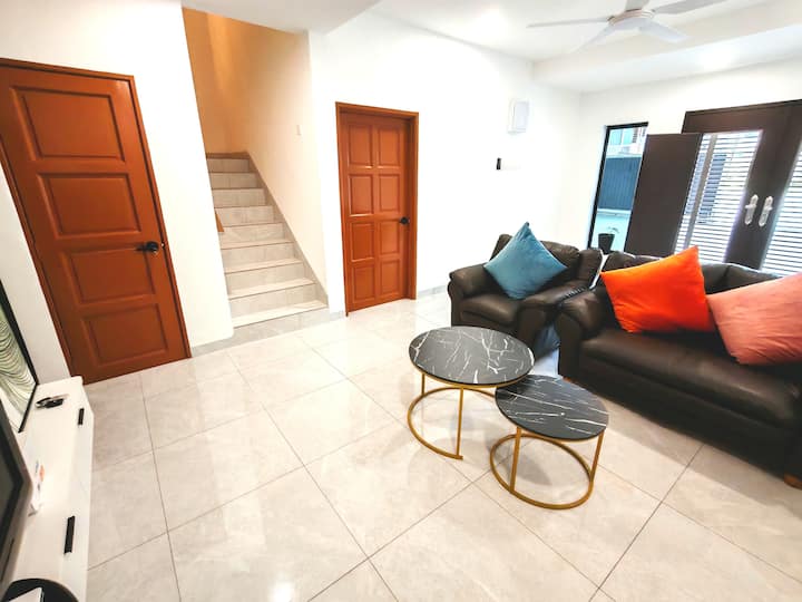 Soga Homestay 4 Rooms 4 Baths - Batu Pahat