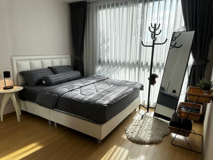 Bkk Oasis | Stylish & Cozy Condo Near Mrt 200m. - Thailand