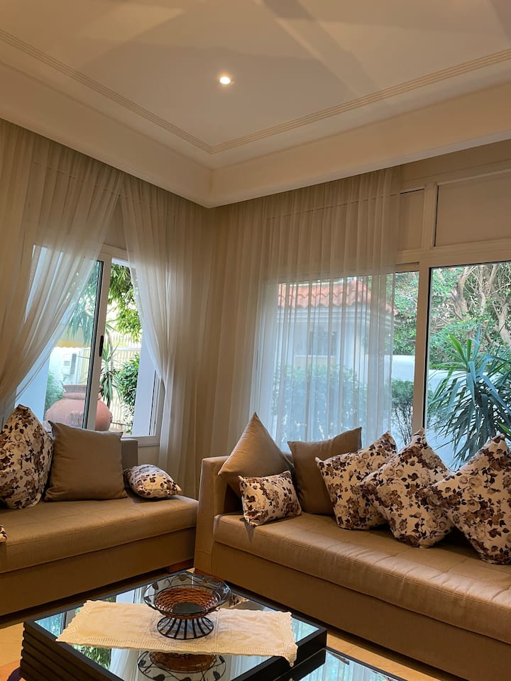 Villa Richement Meublée - Tunis