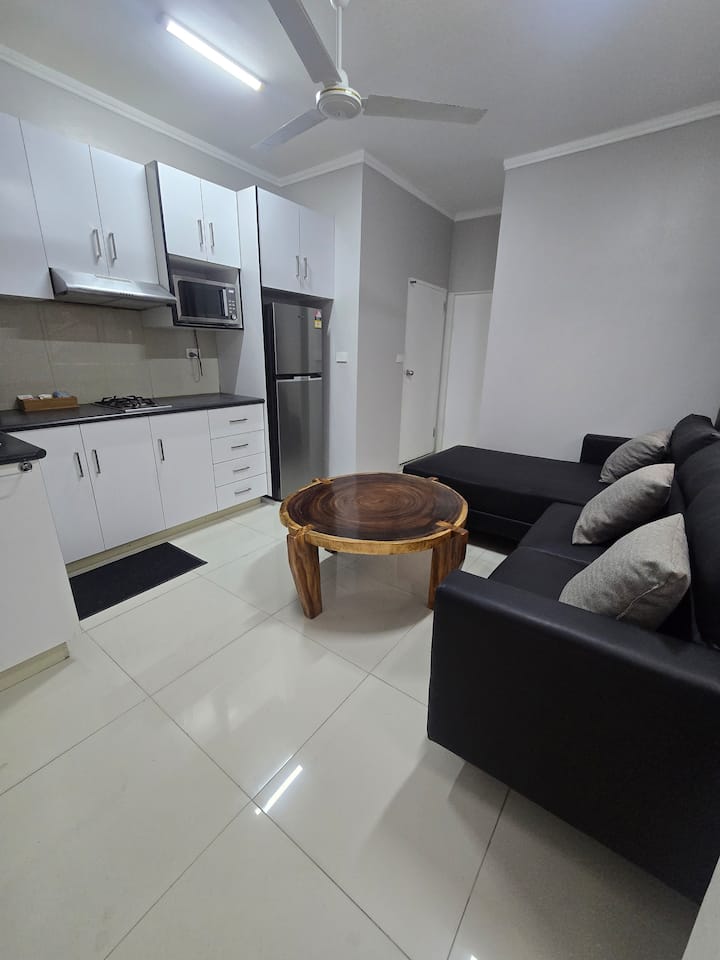 Cozy One-bedroom Near City - Suva