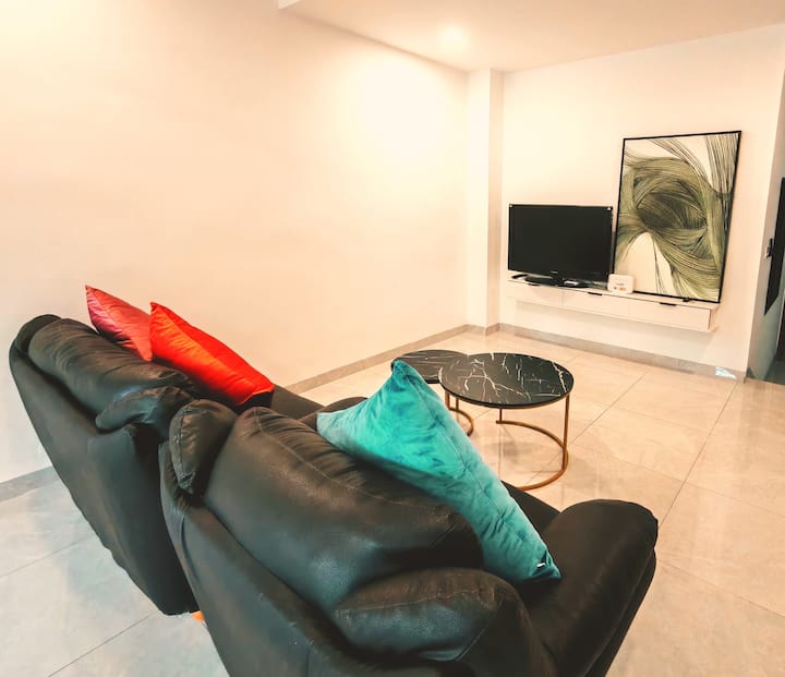 Soga Homestay 5 Rooms 4 Baths - Batu Pahat