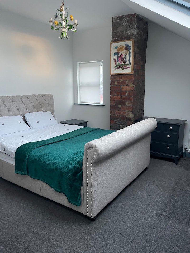 The Mount, 4 Bed In Leeds - Leeds
