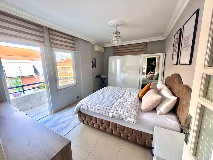 Alanya'nın Kalbinde ,Denize 100 Metre.ferah Daire - Alanya