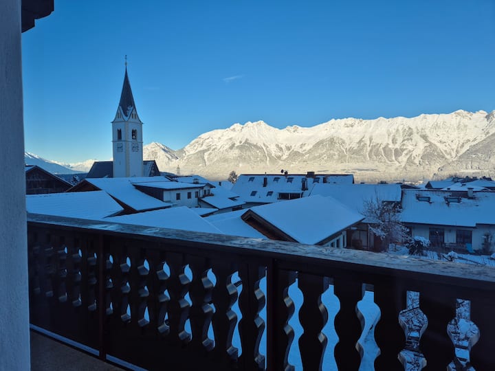 Grosse Wohnung Am Land Mit Bergblick In Stadtnähe - Innsbruck