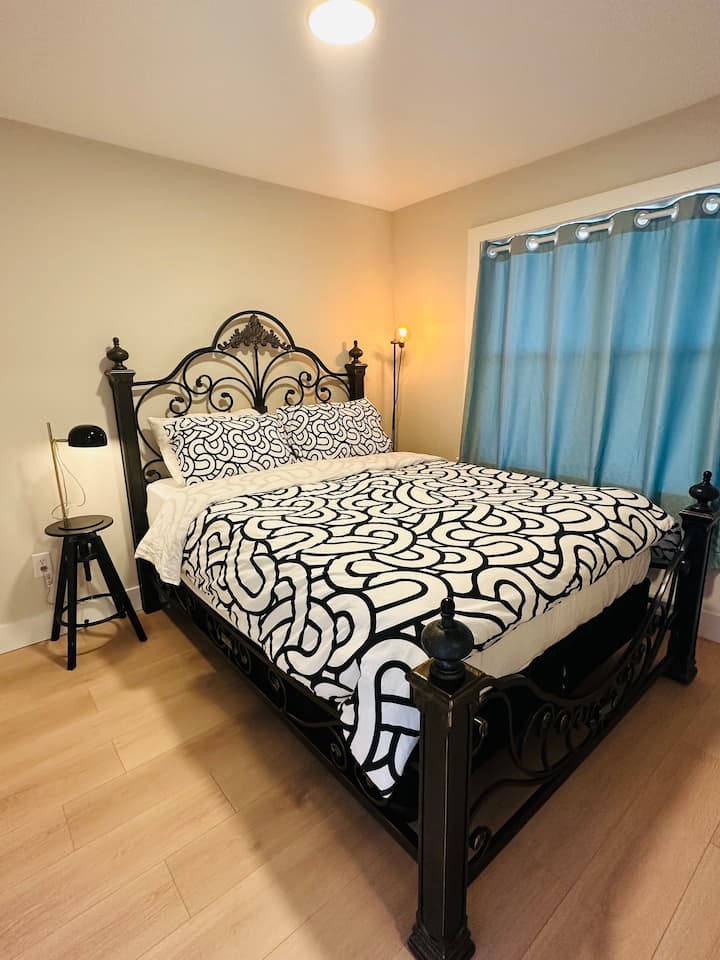 Cozy And Clean 1-bedroom Suite - Halifax Regional Municipality