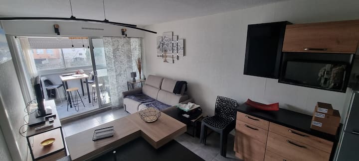Studio Front De Mer  - Wifi - Terrasse - Garage - Agde