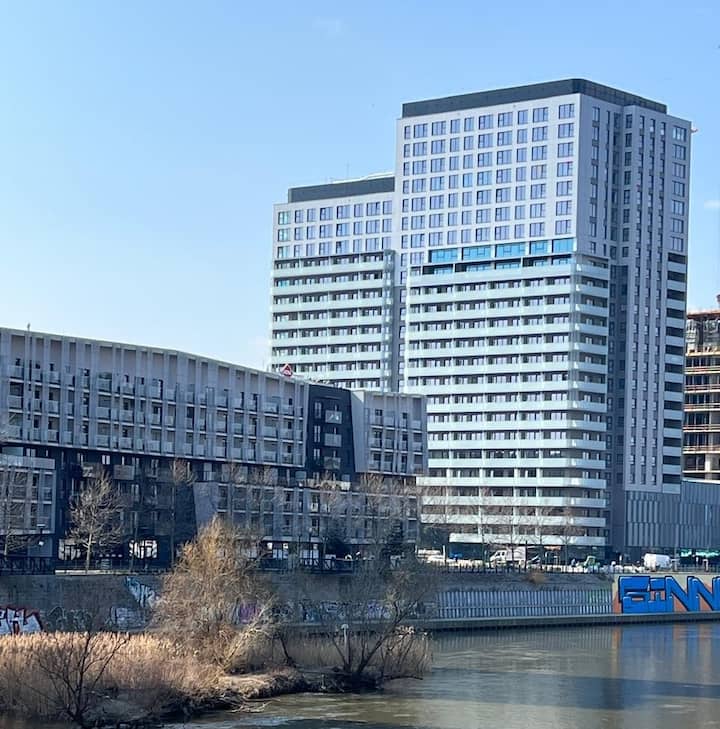 Intelliparts Q - Wrocław