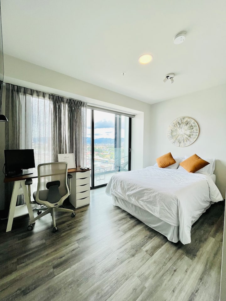 Meraki Rohrmoser | Modern & Comfortable Stay - 산호세