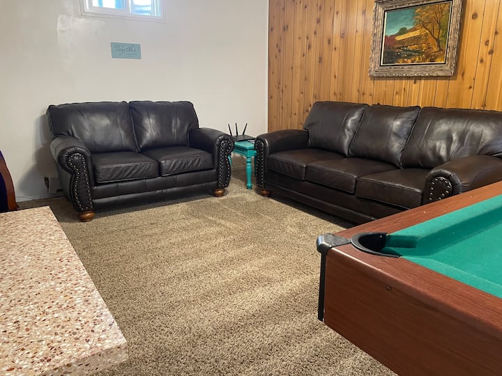 Private Basement Apartment W/ 2 Queens & 2 Twins - Rexburg, ID