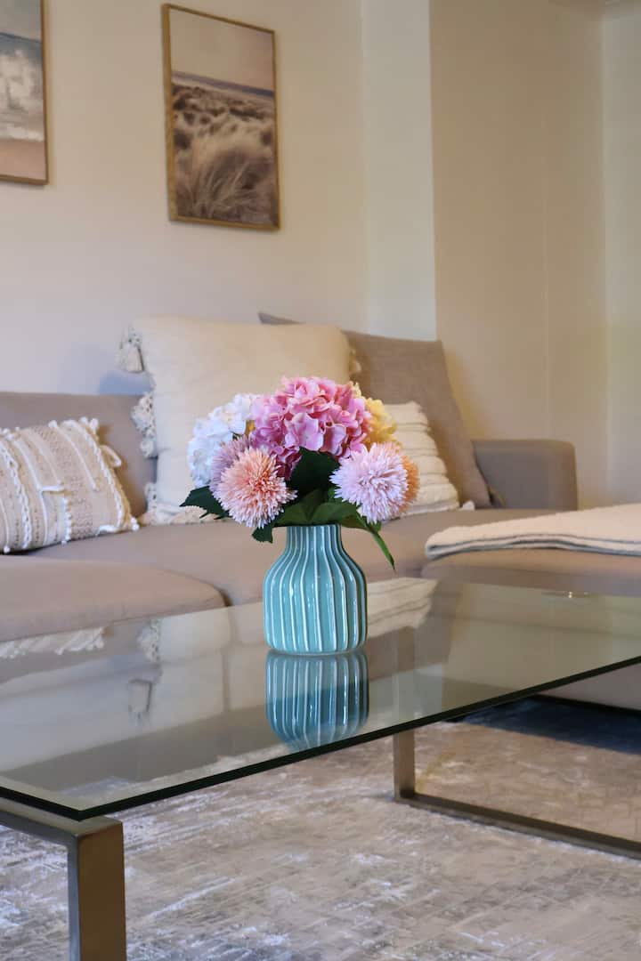 Stylish 2-bedroom With Gym, Pool & Prime Location! - Lewisham