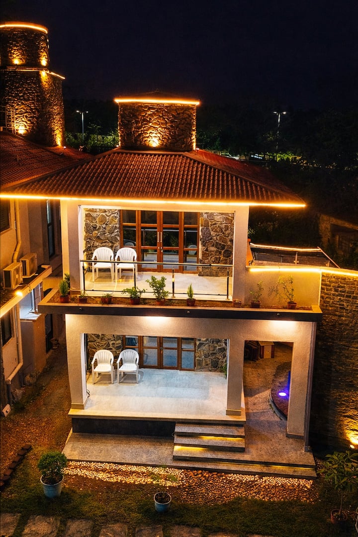 The Stone Cottage Ground Floor - サンティニケタン