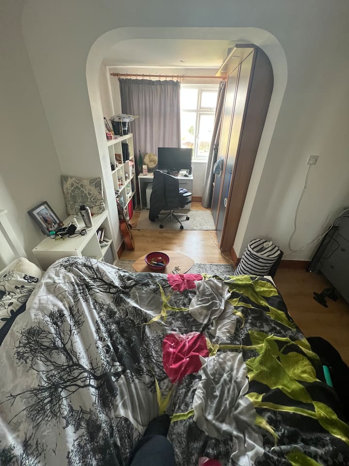Huge Double Bedroom With Office! - Bromley
