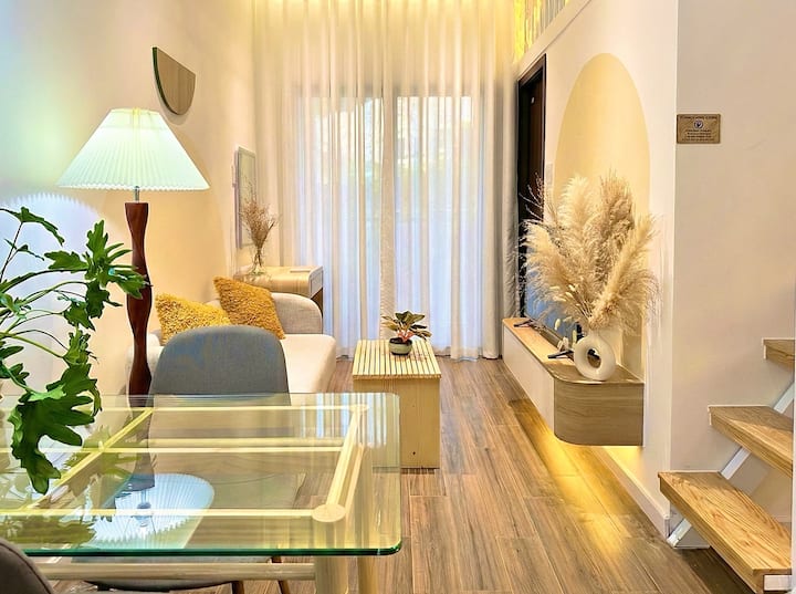 Beachside Duplex • Cozy & Modern • 20% Promo | 301 - Da Nang
