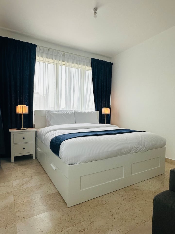 Big Suite Room In City Center - Abu Dhabi