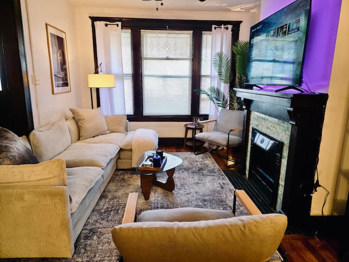 Nice Room Downtown. - Buffalo, NY