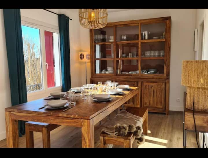 Maison Familiale 5 Chambres, Jardin Avec Barbecue - Estavar