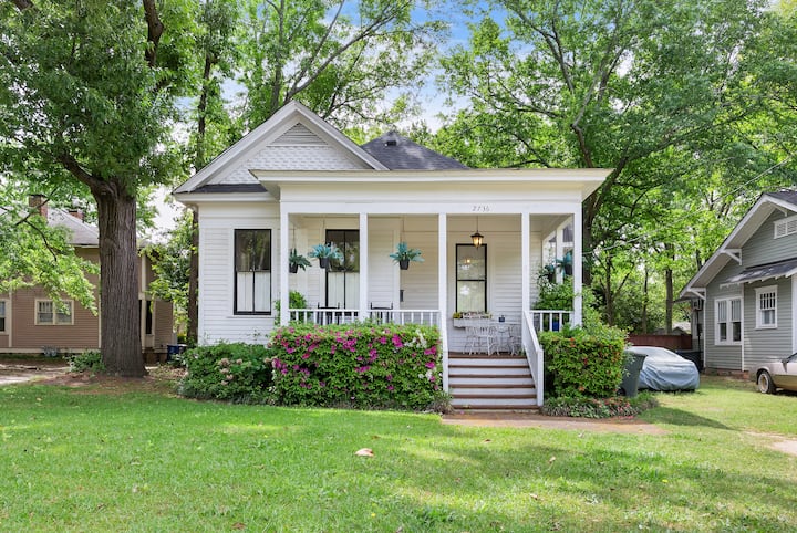3bd 2ba Shandon | Porch, Fenced Yard + Walkable - Columbia, SC
