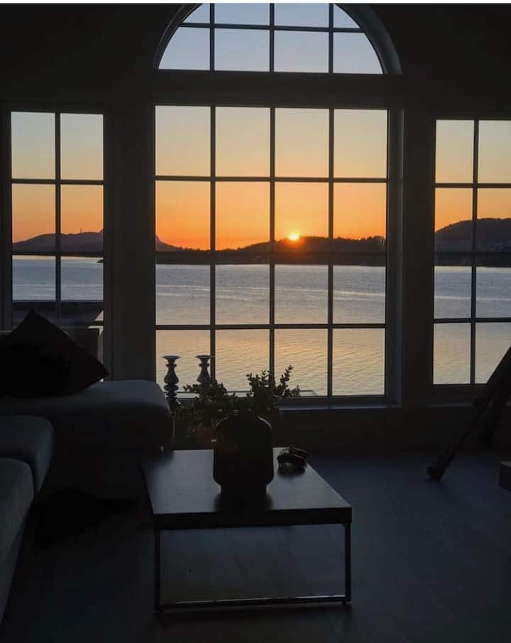 High Standard, Ocean View, Perfect For Families - Alesund