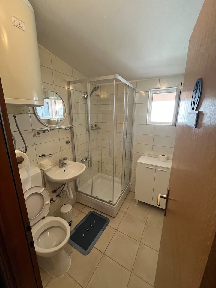 Apartmani Andreja A3+1 - Tisno