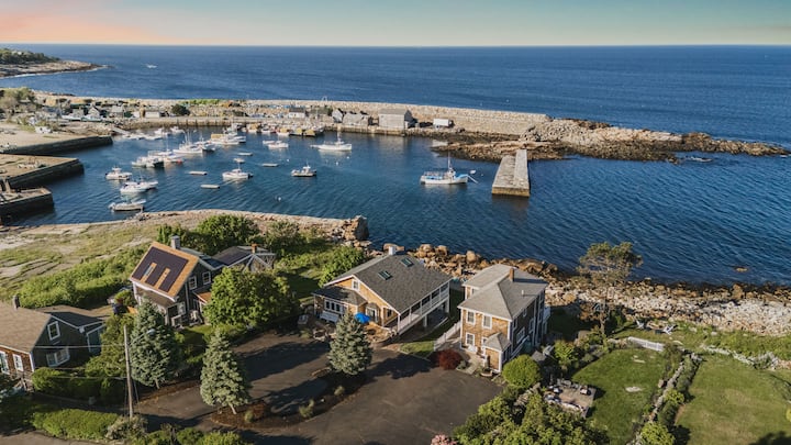 Sunrise On The Cove: A Waterfront Wonder - Hammond Castle Museum