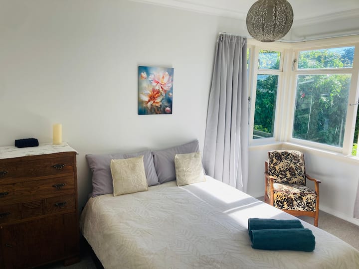 Cosy Country Town Waimate House
3 Bdrm - Waimate