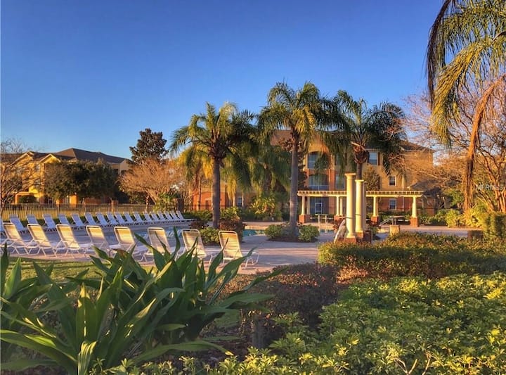Near Airport.
Fast Wi-fi.
Spacious Place. - Orlando, FL