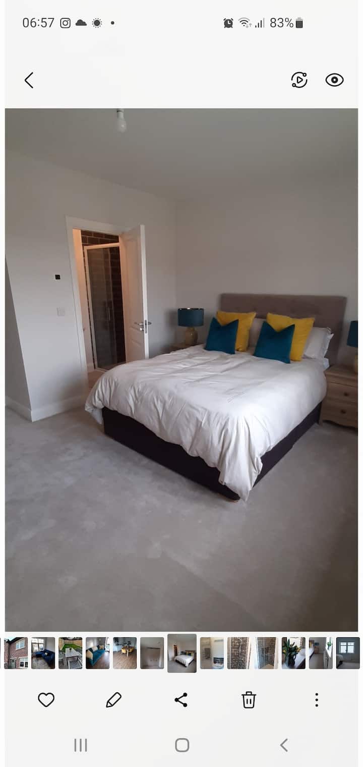 Cosy, King En-suite Room - Naas