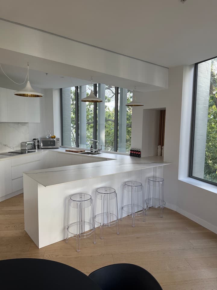 Prime 4br Hub|free Parking+central Nz|uni/hospital - Auckland