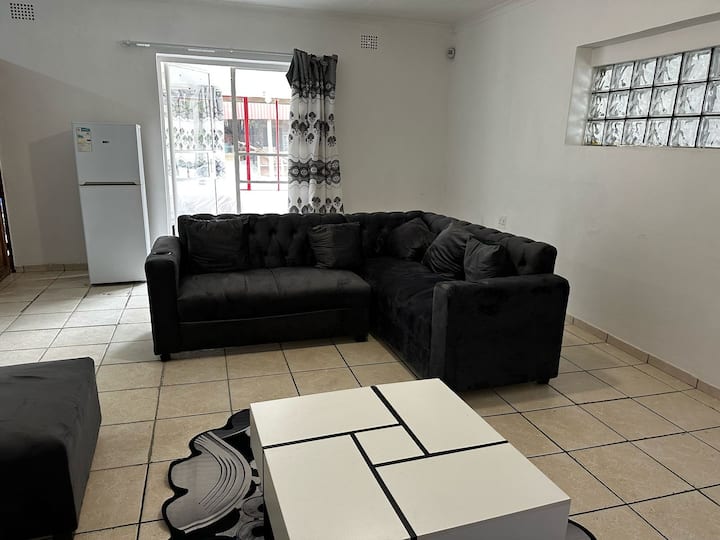 Modest Cottage - Vosloorus