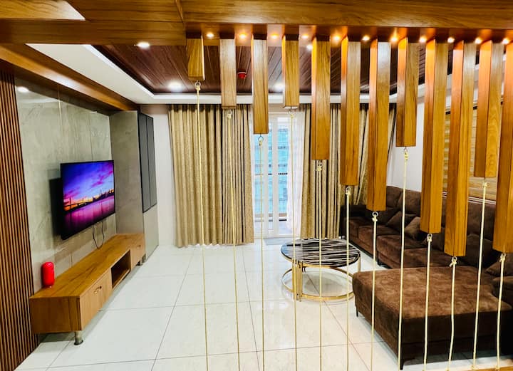 Skyline View Duplex Home Theatr - Hyderabad