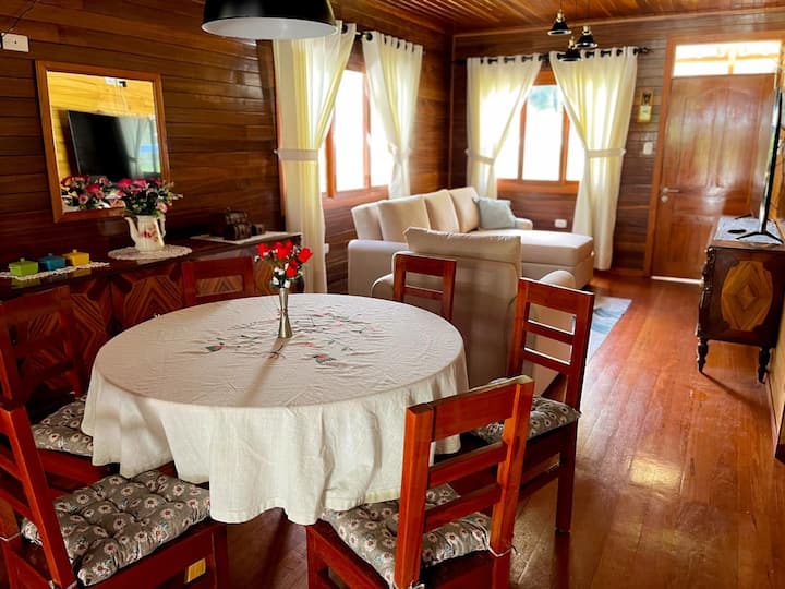 La Casita Blanca ( Primer Piso) - Oxapampa