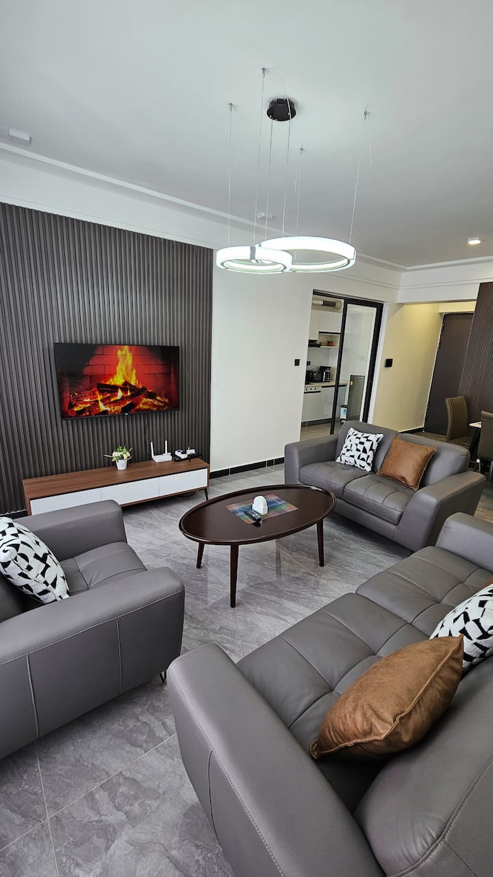 Cado Home - 1br Apartment With Gym&pool - Kenya