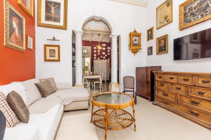 Rita's Lodge, Seafront House - Malta