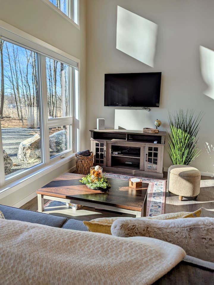 La Dolce Casa - Taughannock Falls State Park, Trumansburg