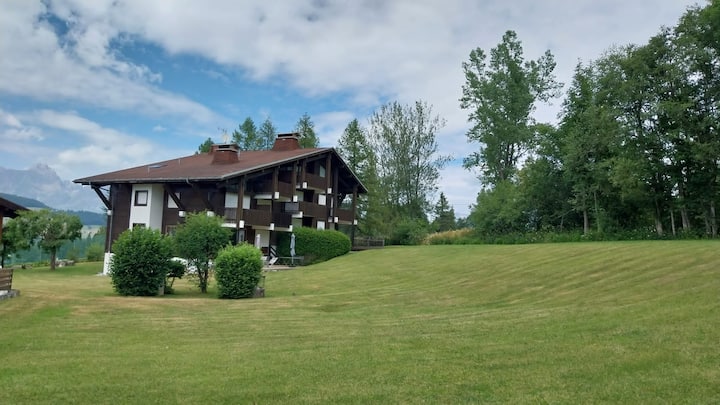 F1 Tout Confort Skis Aux Pieds - Megève