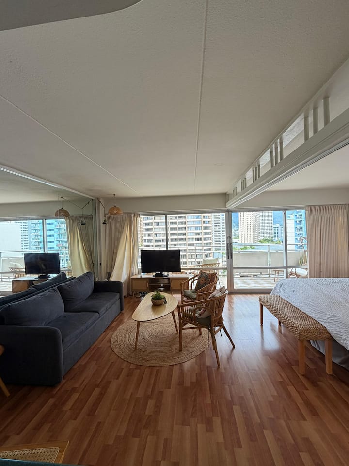Waikiki Escape Walk To Beach + Free Parking - Hawaï