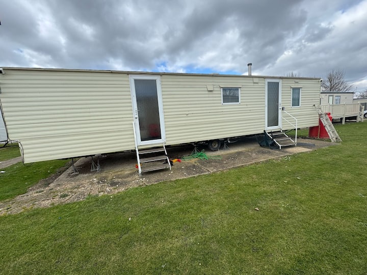 Seawick Holiday Park Caravan - West Mersea