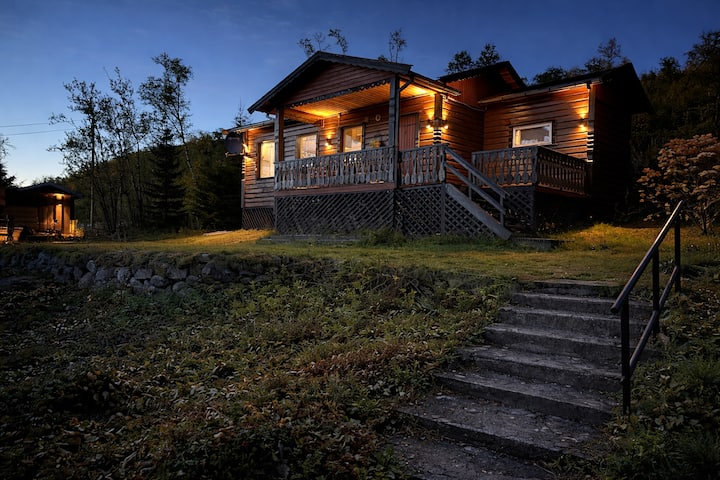 Hytte Med Utsikt Over Tanaelva - Tana kommune