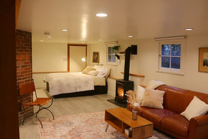 Cozy Space Near Main St - Vancouver