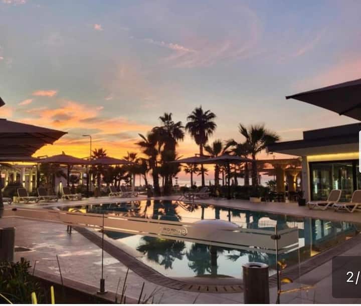 Beach Bliss Of Qeret - Qerret