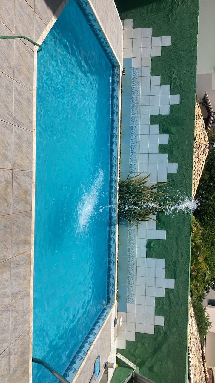 Casa Grande Com Piscina - Lauro de Freitas