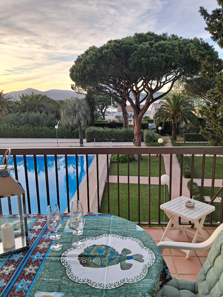 Piscine, Vue Mer, 5 Min à Pied Du Centre, Parking. - Saint-Tropez
